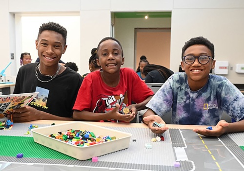 Home | Mott Foundation